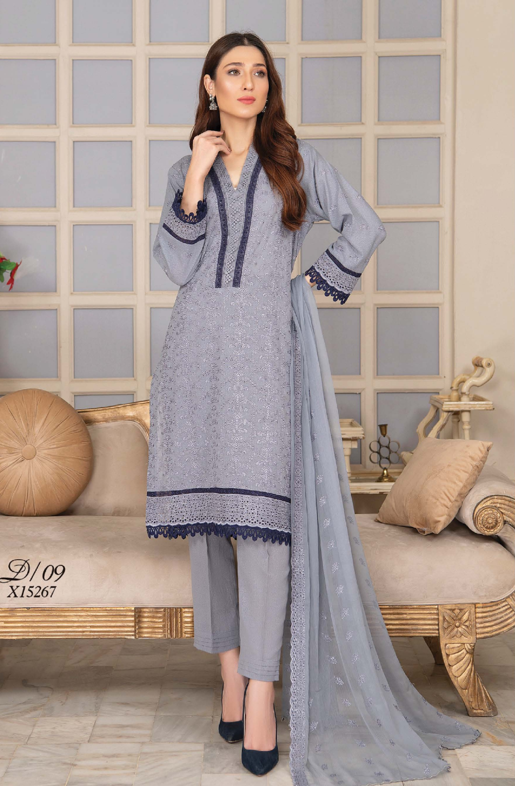 D/09 15267 Embroidered Karandi Collection by Rangriti – House Of Lawn