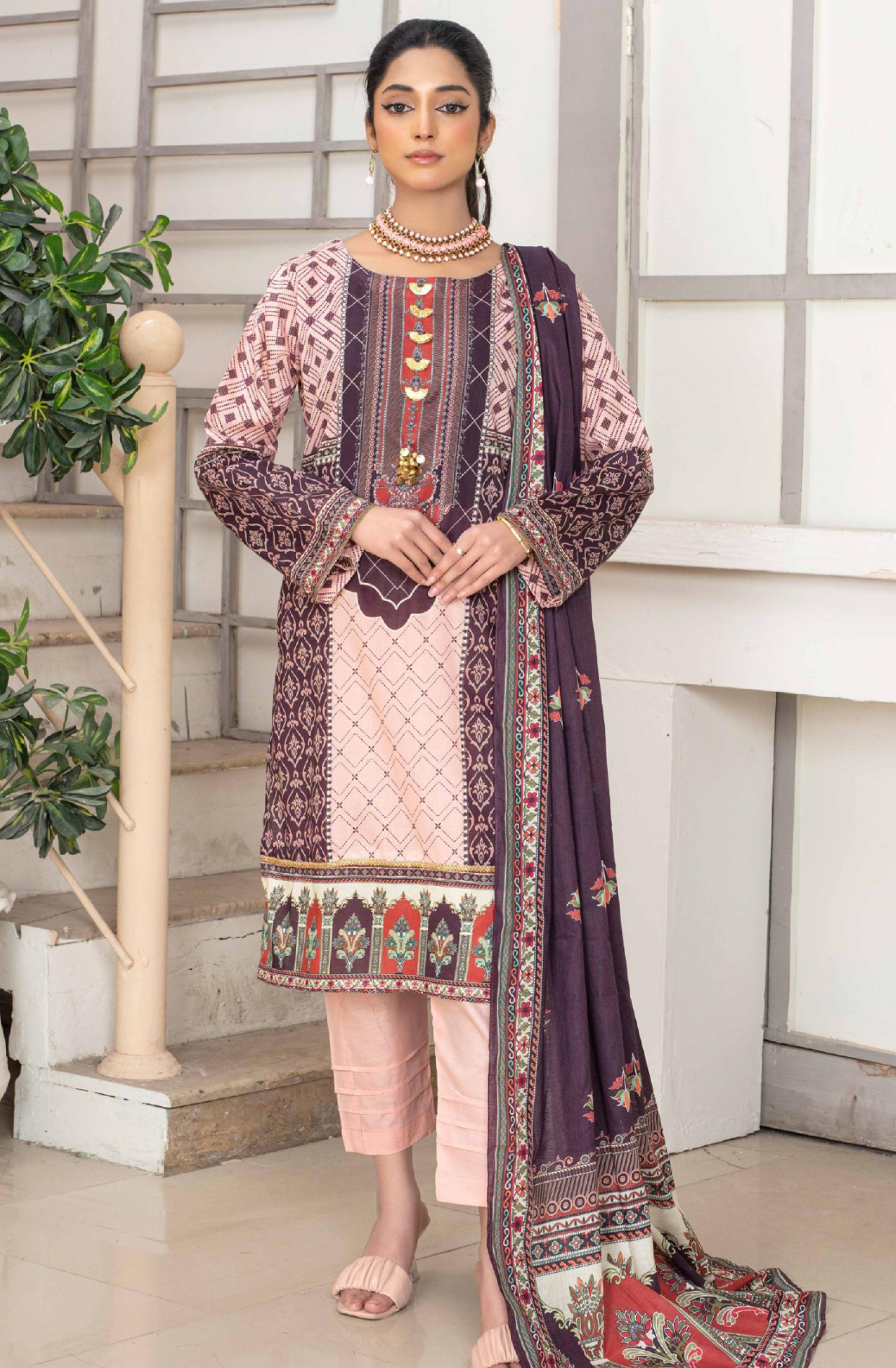 ART-08 Lawn Unstitched 3-piece suit by Meerab – House Of Lawn