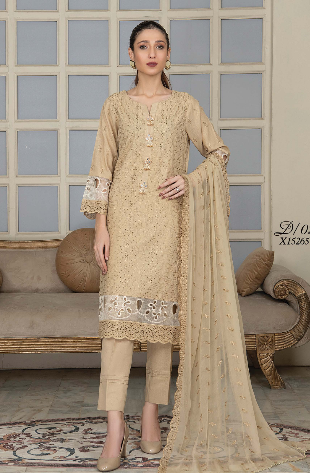 D/02 15265 Embroidered Karandi Collection by Rangriti – House Of Lawn